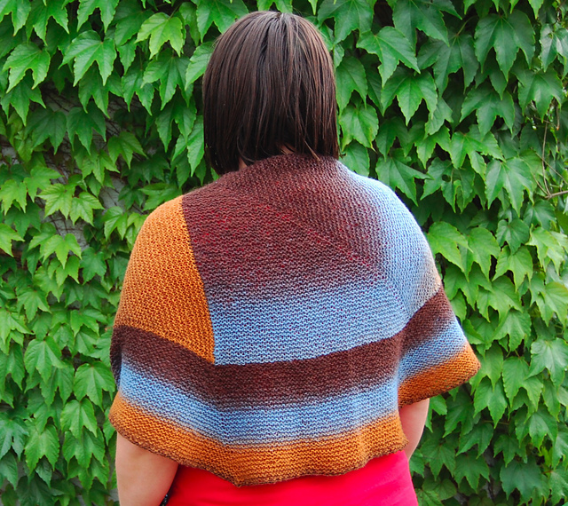Ravelry: Mela pattern by Corinne Fourcade