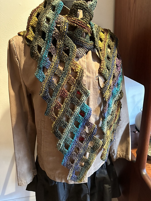 Ravelry: Gridlock Scarf pattern by Cornelia Tuttle Hamilton