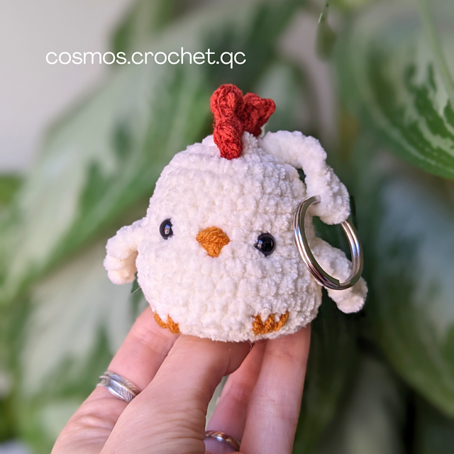Ravelry: Shane the chicken pattern by Virginie Langlois