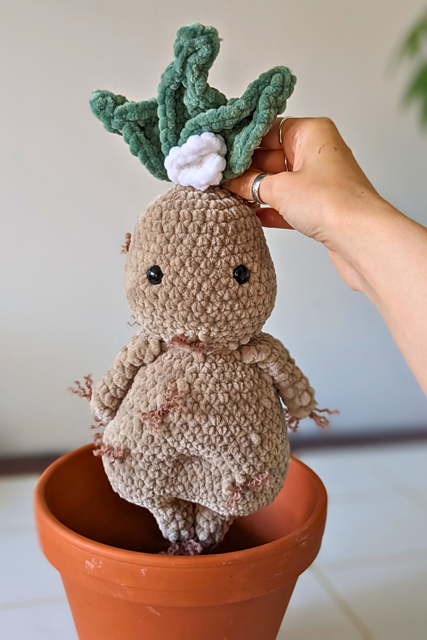 Ravelry: Mega Jake the mandrake pattern by Virginie Langlois