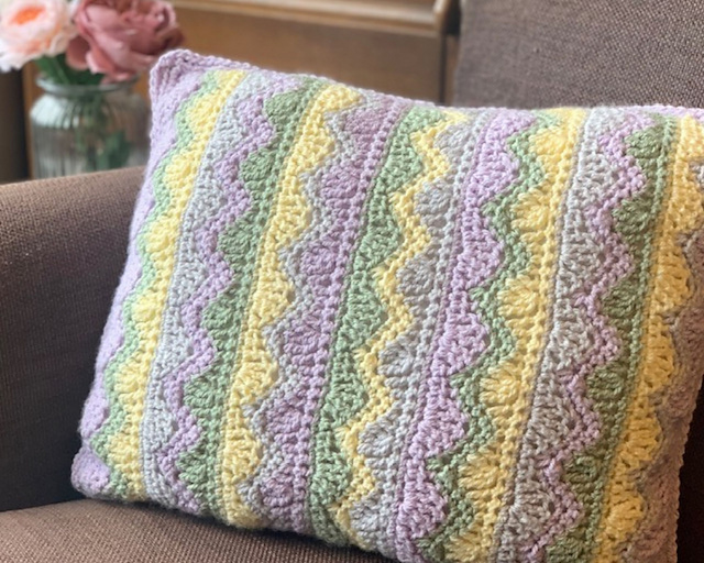 Ravelry: Springtime Cushion pattern by Fiona Field