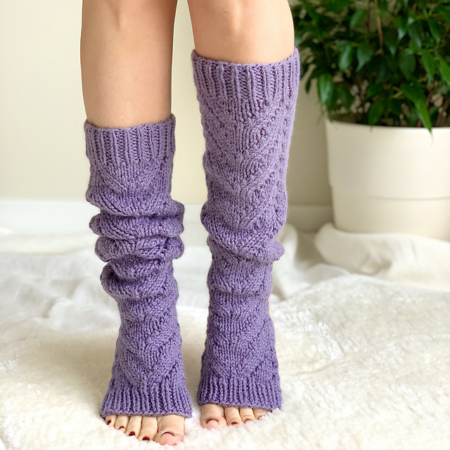 Ravelry: Lace Yoga socks pattern by Yulia Ilinkova