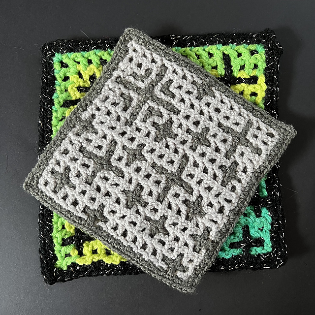 Ravelry: Interlocking Mitered Square 7 pattern by Emily Garbenis