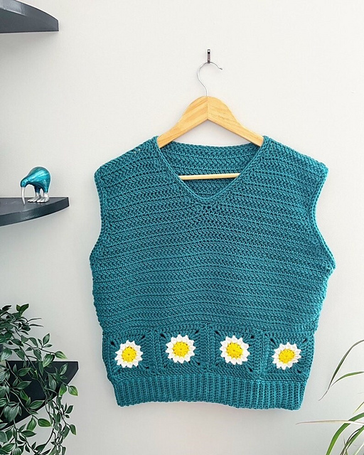 Ravelry: Daisy Loop 2 in 1 Vest and Jumper pattern by Catherine Neil