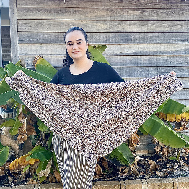 Ravelry: Starry Eyed Kerchief pattern by Megan