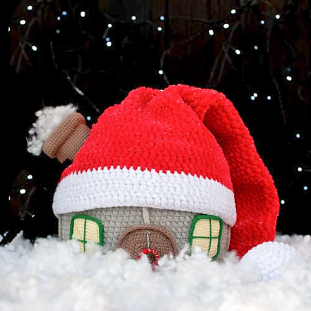 Ravelry: Christmas House pattern by Monika Tadewicz