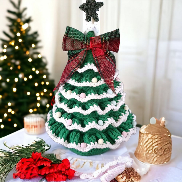 Ravelry: Mini Christmas Tree pattern by Monika Tadewicz