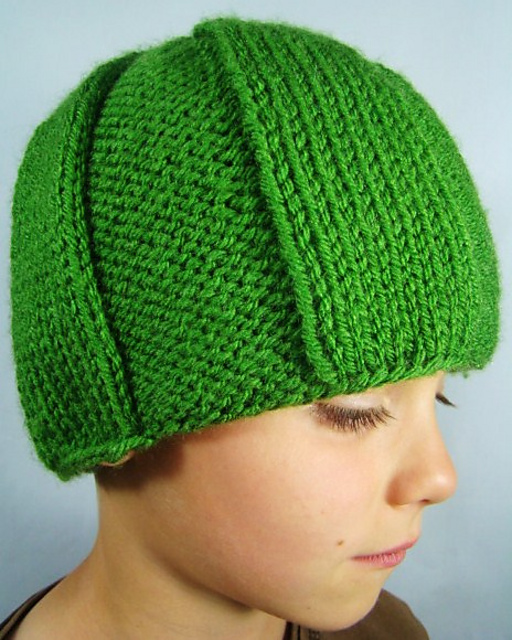 Ravelry: Ribbed Stocking Hat pattern by Esther Leavitt