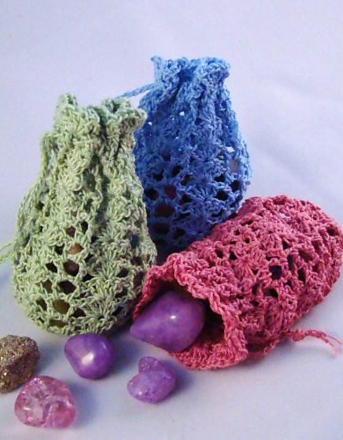 Ravelry: Mini Hobby Bags pattern by Esther Leavitt