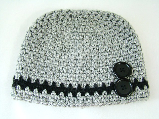 Ravelry: Newborn Beanie pattern by Esther Leavitt