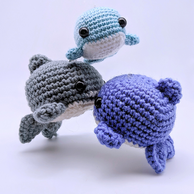 Ravelry: Cube Ocean Friends: Whale, Dolphin and Shark pattern by Crafty ...