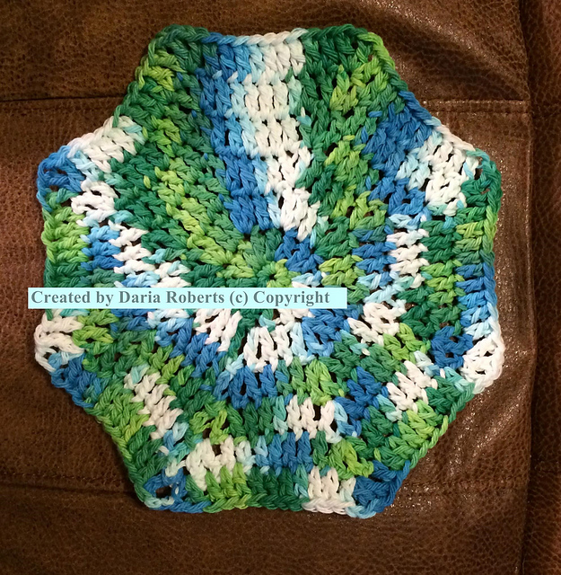 Ravelry: Octagon Shaped Wash Cloth or Dish Cloth pattern by Daria Roberts