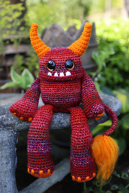 Ravelry: Cylinder Monster with Underbite and No Legs pattern by Megan Lapp