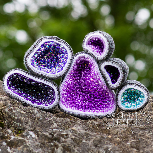 Ravelry: Geodes pattern by Megan Lapp