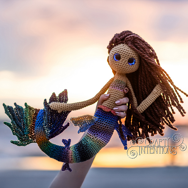 Ravelry: Doll Add-on: Swimming Mermaid Tails pattern by Megan Lapp