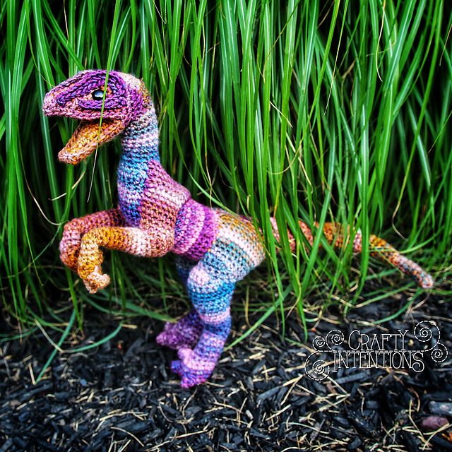 Ravelry: Velociraptor pattern by Megan Lapp