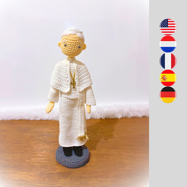 Ravelry: The Pope pattern by Sofie Versluys