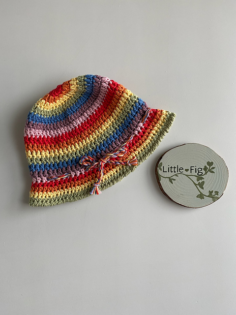 Ravelry: Rainbow Stripe Hat pattern by Michelle Reid