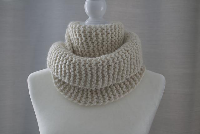 Ravelry: Classic Garter Alpaca Cowl | Flat Knitting pattern by Tatiana ...