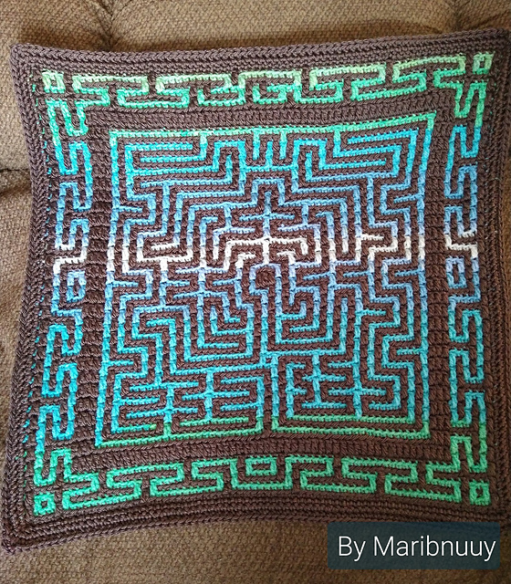 Ravelry: Labyrinth of St Bertin Overlay Mosaic Design pattern by Lianne Dam