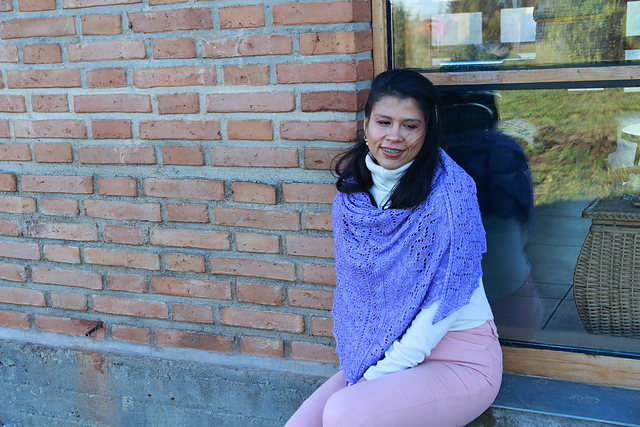Ravelry: Etienne pattern by Susana Lobos Garcia