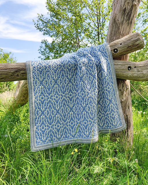 Ravelry: Blue Arabesque blanket pattern by Created by Carolien