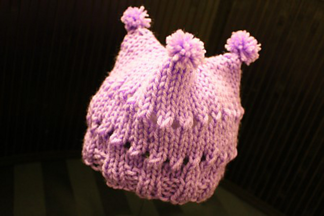 Ravelry: Baby Three Point Jester Hat pattern by Createry Shop