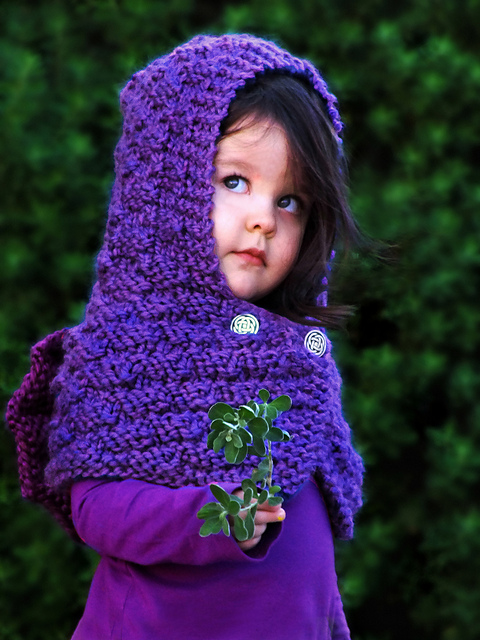 Ravelry: Hooded Dragon Cowl pattern by CreatiKnit