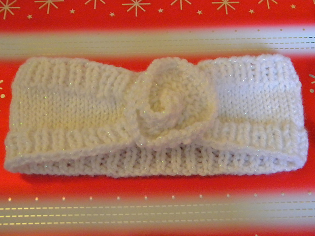 Ravelry: Knitted Headbands pattern by Laura Doty