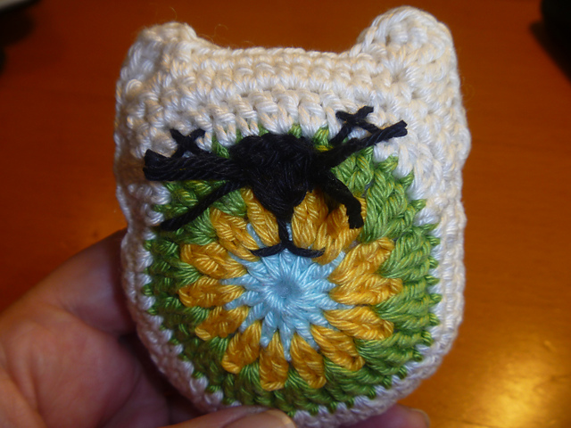 Ravelry: Sunburst granny square kitten pattern by Cristina Cacciatore König