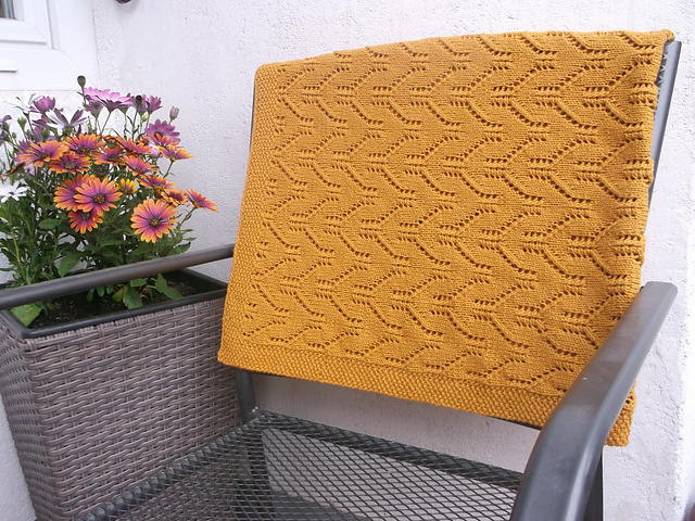Ravelry: Designs by Helga B Mandl