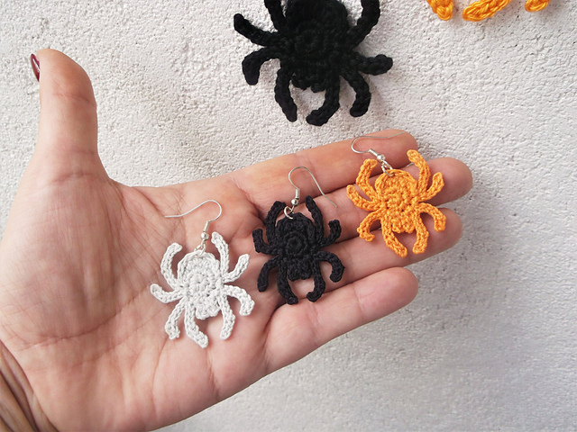 Ravelry: Designs by Helga B Mandl
