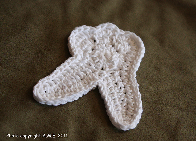 Ravelry: Molar Coaster pattern by Deidre Knopp
