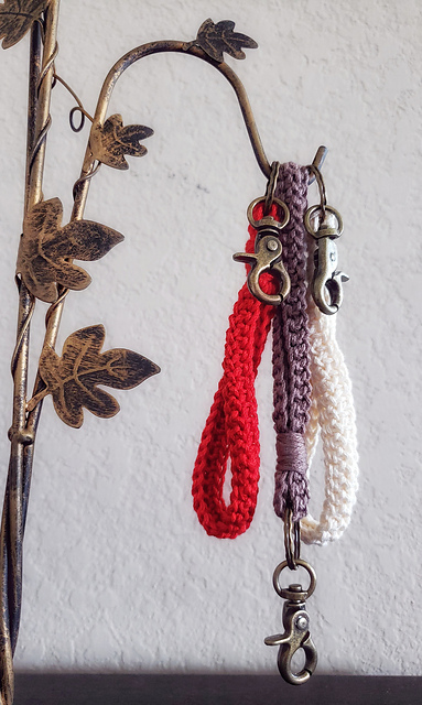 Ravelry: Calypso Keychain pattern by Crochet Bae Creations