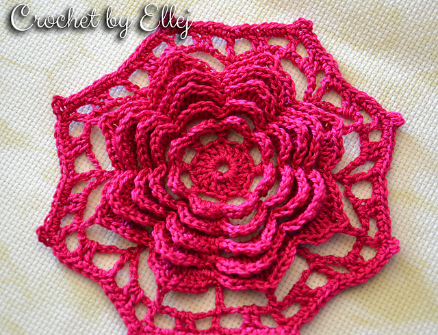 Ravelry: The multilayer flower block pattern by Elena Kozhukhar