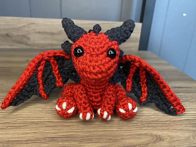 Ravelry: Dragon Plushy pattern by Janna Brunk