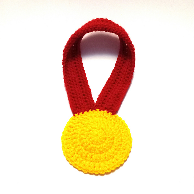 Ravelry: Medal Coaster pattern by Dani West