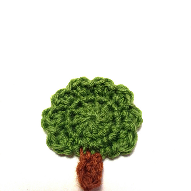Ravelry: Tree Applique pattern by Dani West