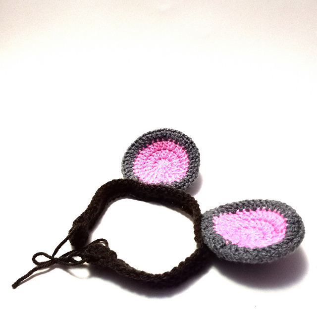 Ravelry: Mouse Ears Headband pattern by Dani West