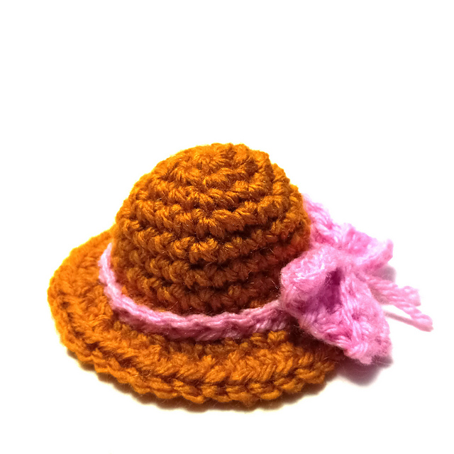 Ravelry: Hat with Bow pattern by Dani West