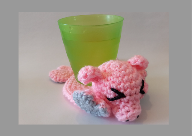 Ravelry: Pig Coaster pattern by Dani West