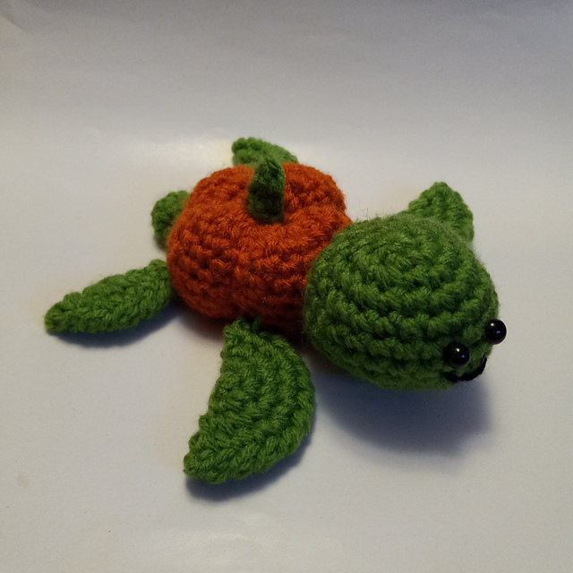 Ravelry: Pumpkin Turtle pattern by Dani West