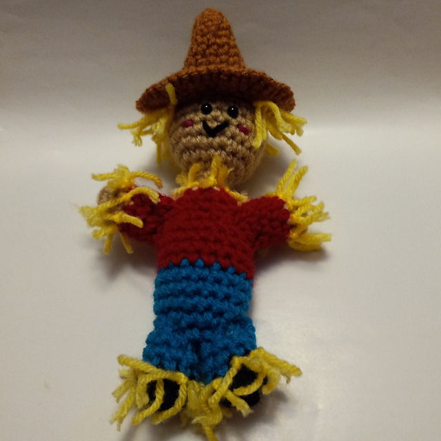 Ravelry: Scarecrow pattern by Dani West