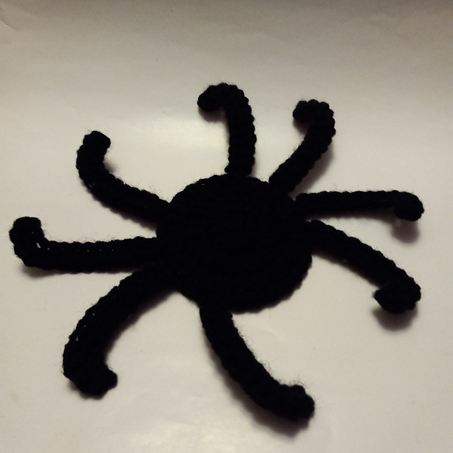 Ravelry: Spider Coaster pattern by Dani West