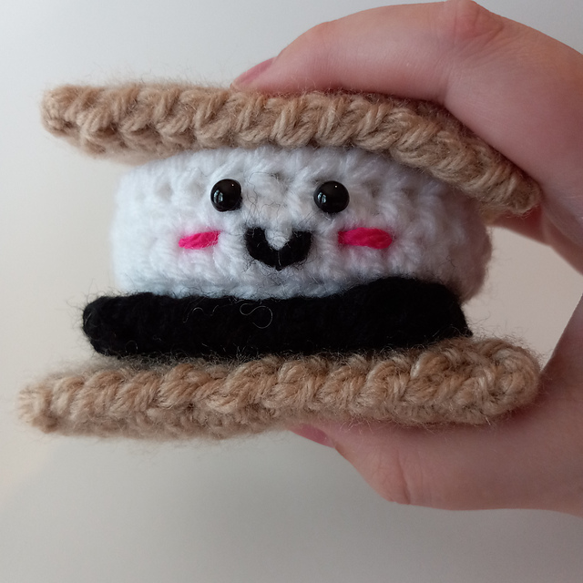 Ravelry: Smore pattern by Dani West