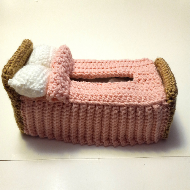 Ravelry: Bed Tissue Box Cover pattern by Dani West