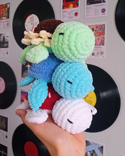 Ravelry: Crochet Turtle pattern by Crochet Creatures