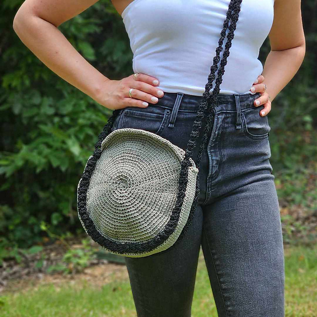 Ravelry: Willow Bag pattern by Lauren Andrews