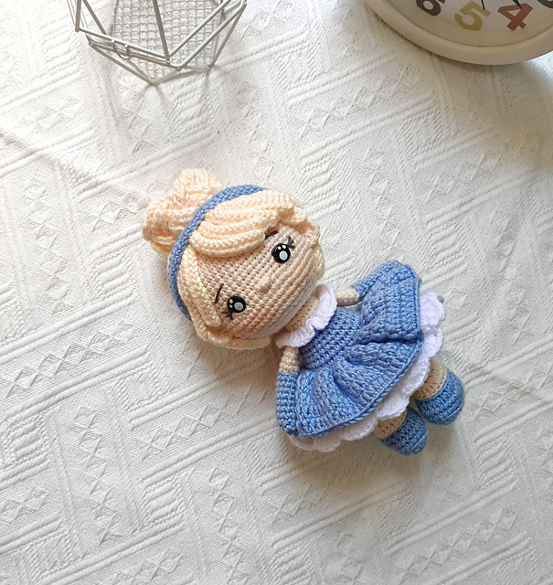 Ravelry: Disney princess-Cinderella pattern by Mell