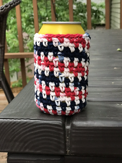 Ravelry: Drink Koozie pattern by Jessica Cooper